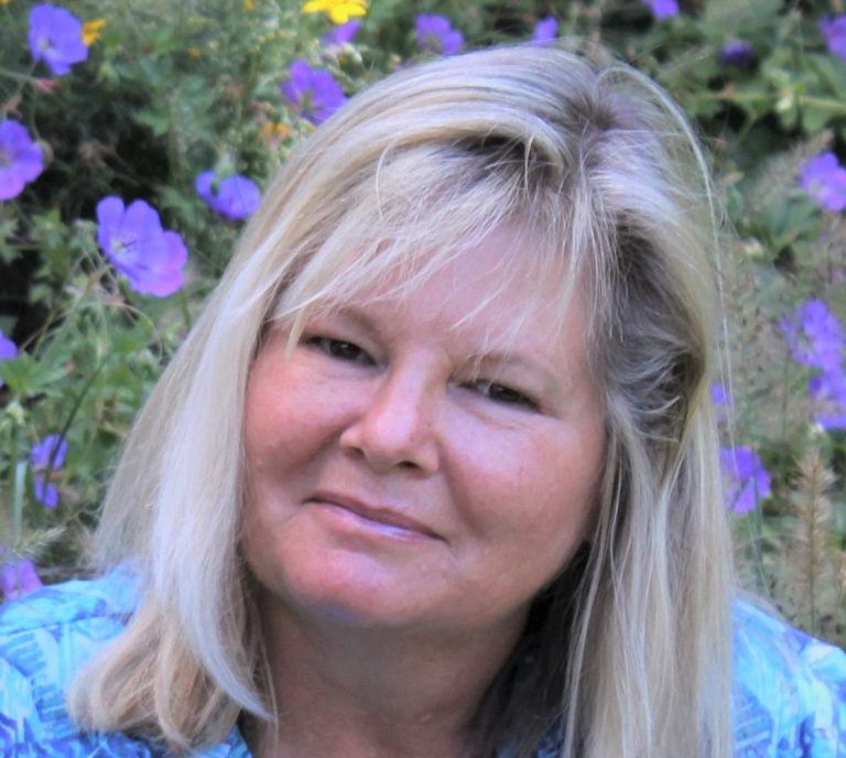 Podcast: Flower Gardening with Jan Johnsen - Gardenerd